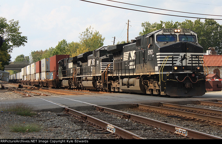 NS C40-9W #9767 on 20K